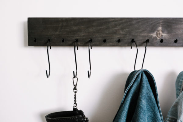 DIY Wall Mounted Coat Rack - Lindi & Russ