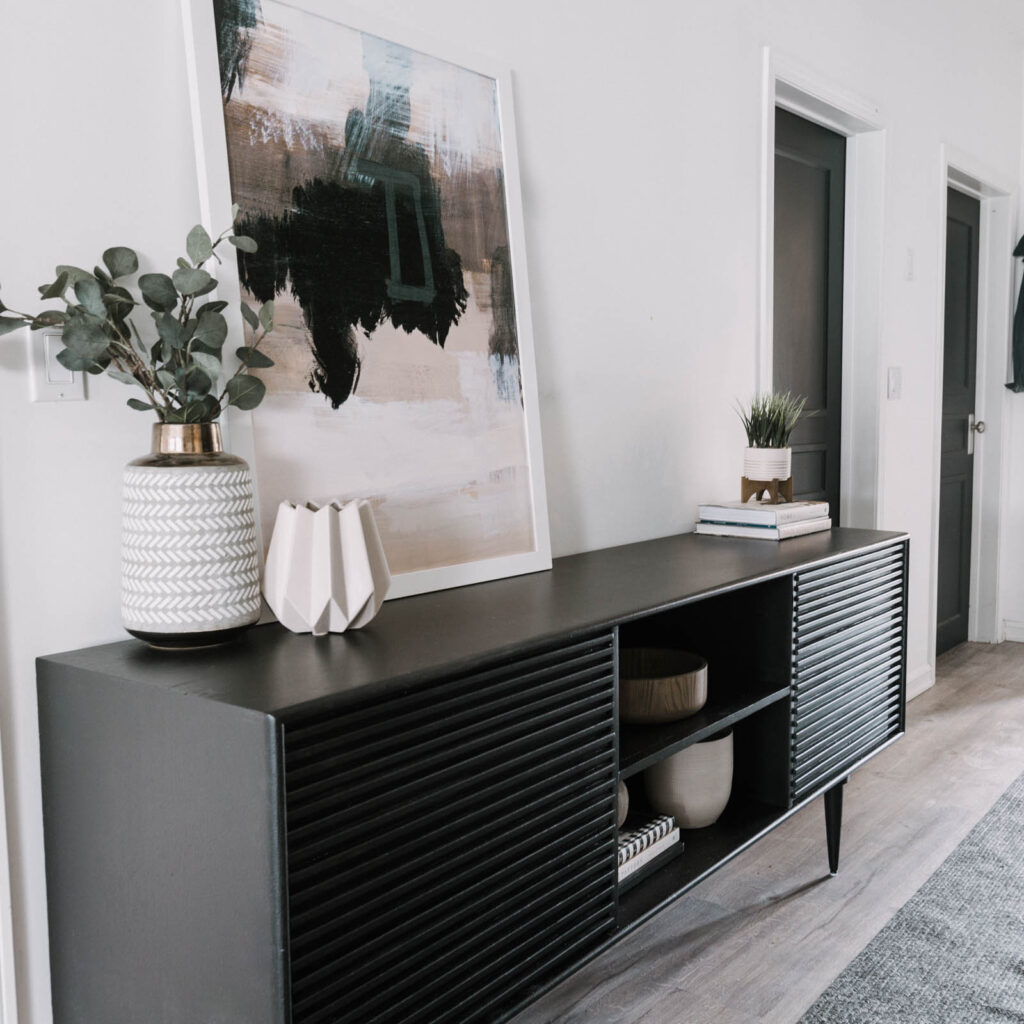 Modern DIY Projects for Under $100 - Lindi & Russ