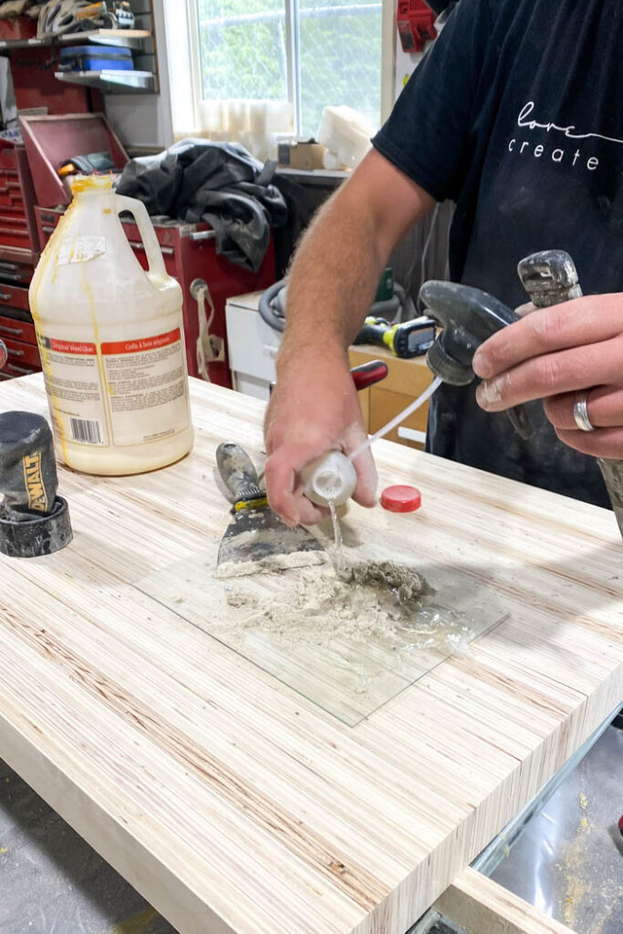 How to Make Custom DIY Wood Filler - Lindi & Russ